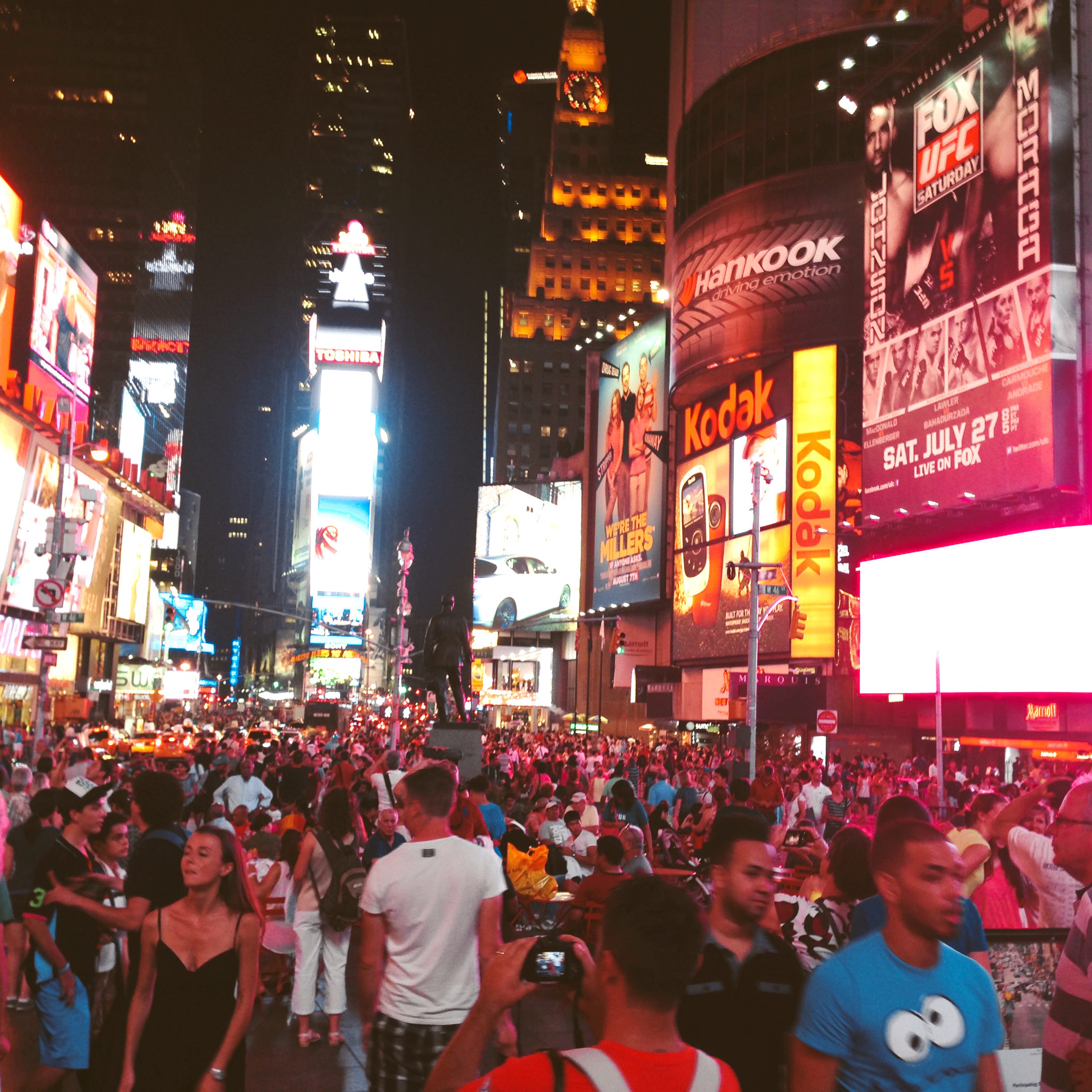 A New York City Christmas Itinerary - The 15 Best Things To Do 2025